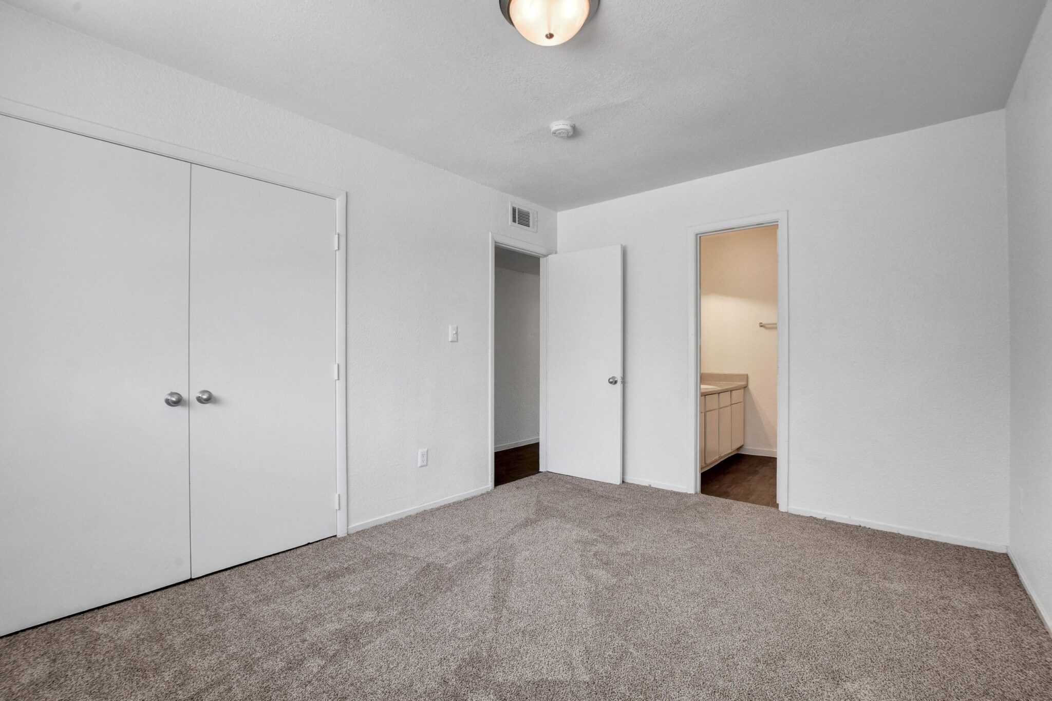 AVA Apartments Nevada Las Vegas | Neiders Properties